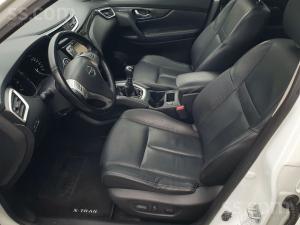 White Nissan X-Trail 2016 in Riga, with an engine capacity of 1.60 L and mileage of 224 thousand km for 9150 €, photo 10 on AUTOMOTO.COM.LV