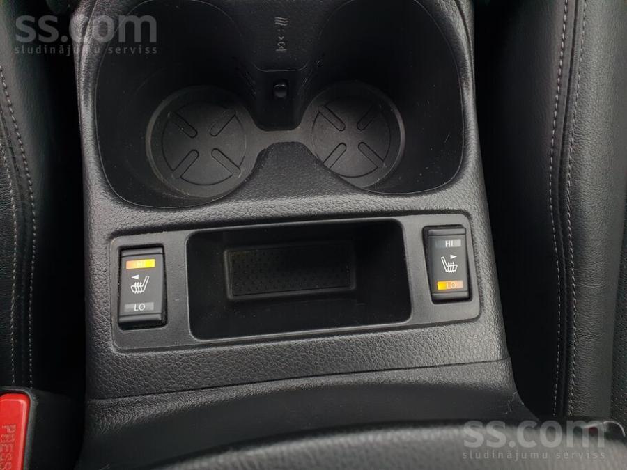 White Nissan X-Trail 2016 in Riga, with an engine capacity of 1.60 L and mileage of 224 thousand km for 9150 €, photo 19 on AUTOMOTO.COM.LV