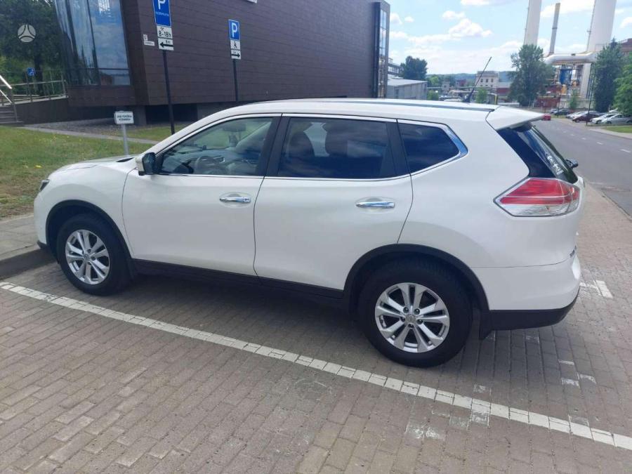 White Nissan X-Trail 2016 in Vilnius, with an engine capacity of 1.60 L and mileage of 168 thousand km for 10300 €, photo 11 on AUTOMOTO.COM.LV