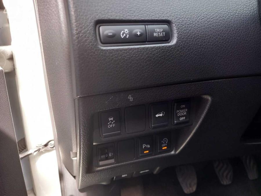 Balts Nissan X-Trail 2016 Šauļi, ar dzinēja tilpumu 1.60 L un nobraukumu 209 tūkst. km par 9650 €, foto 23 vietnē AUTOMOTO.COM.LV