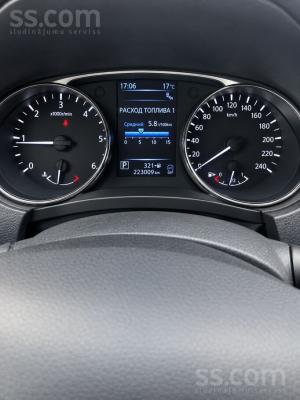 White Nissan X-Trail 2016 in Riga, with an engine capacity of 1.60 L and mileage of 221 thousand km for 8200 €, photo 12 on AUTOMOTO.COM.LV