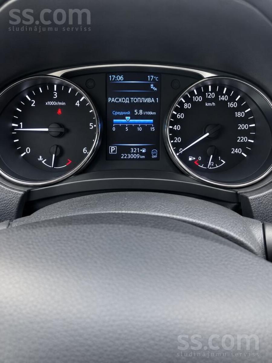 White Nissan X-Trail 2016 in Riga, with an engine capacity of 1.60 L and mileage of 221 thousand km for 8200 €, photo 12 on AUTOMOTO.COM.LV