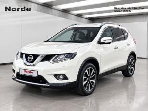 White Nissan X-Trail 2016 in Riga, with an engine capacity of 1.60 L and mileage of 101 thousand km for 9980 €, photo  on AUTOMOTO.COM.LV