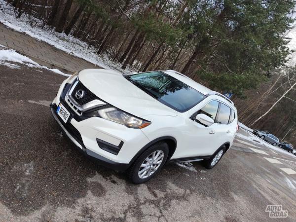 Balts Nissan X-Trail 2017 Viļņa, ar dzinēja tilpumu 2.50 L un nobraukumu 119 tūkst. km par 8400 €, foto 2 vietnē AUTOMOTO.COM.LV