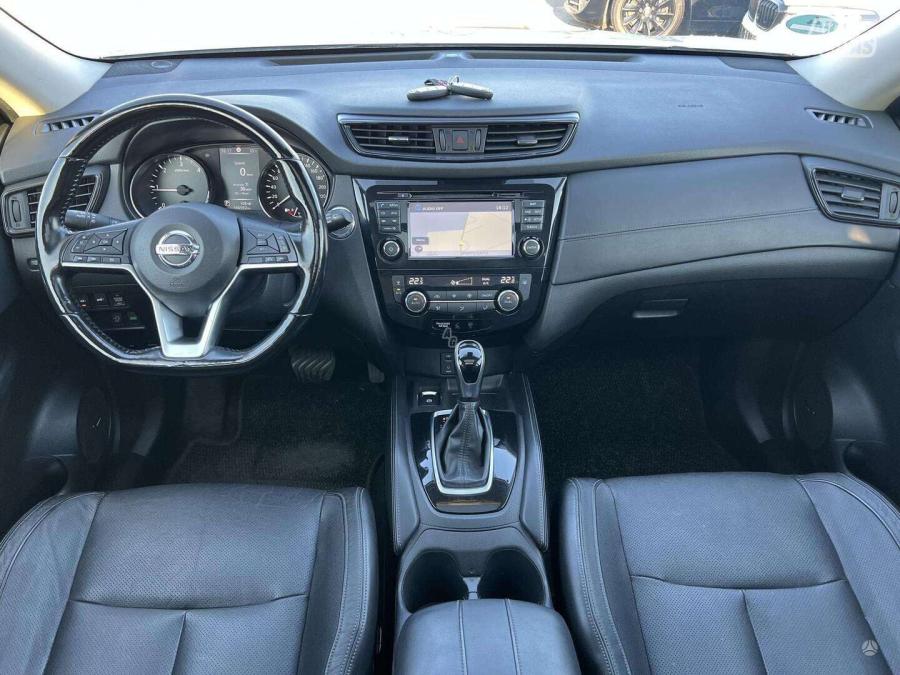 White Nissan X-Trail 2017 in Marijampole, with an engine capacity of 2.00 L and mileage of 107 thousand km for 15750 €, photo 17 on AUTOMOTO.COM.LV