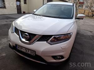 White Nissan X-Trail 2017 in Liepaja, with an engine capacity of 1.60 L and mileage of 166 thousand km for 10700 €, photo  on AUTOMOTO.COM.LV