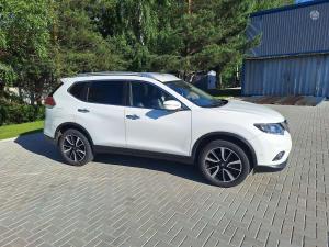 Белый Ниссан ИксТрейл 2017 в Каунас, объемом двигателя 1.60 л и пробегом 163 тыс. км за 9950 €, фото 4 на AUTOMOTO.COM.LV