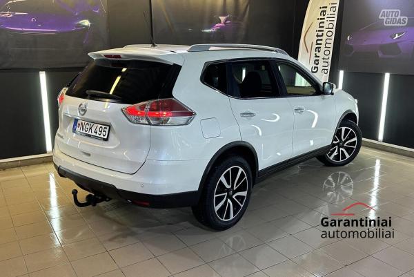 White Nissan X-Trail 2017 in Avizieniai, with an engine capacity of 0.00 L and mileage of 157 thousand km for 12950 €, photo 2 on AUTOMOTO.COM.LV
