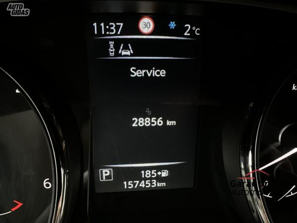 White Nissan X-Trail 2017 in Avizieniai, with an engine capacity of 0.00 L and mileage of 157 thousand km for 12950 €, photo 10 on AUTOMOTO.COM.LV
