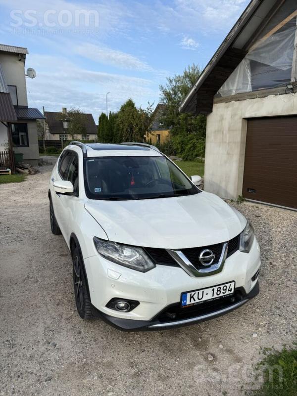 Balts Nissan X-Trail 2017 Tukums, ar dzinēja tilpumu 1.60 L un nobraukumu 257 tūkst. km par 8100 €, foto 1 vietnē AUTOMOTO.COM.LV