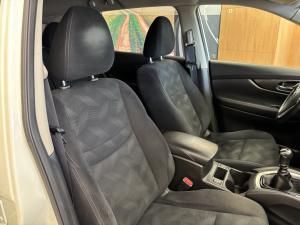 Balts Nissan X-Trail 2017 Rīga, ar dzinēja tilpumu 1.60 L un nobraukumu 169 tūkst. km par 9300 €, foto 16 vietnē AUTOMOTO.COM.LV