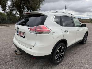 White Nissan X-Trail 2017 in Marijampole, with an engine capacity of 2.00 L and mileage of 264 thousand km for 5900 €, photo 6 on AUTOMOTO.COM.LV