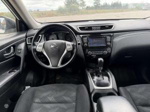 White Nissan X-Trail 2017 in Marijampole, with an engine capacity of 2.00 L and mileage of 264 thousand km for 5900 €, photo 9 on AUTOMOTO.COM.LV