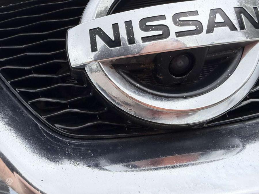 White Nissan X-Trail 2017 in Marijampole, with an engine capacity of 2.00 L and mileage of 264 thousand km for 5900 €, photo 11 on AUTOMOTO.COM.LV