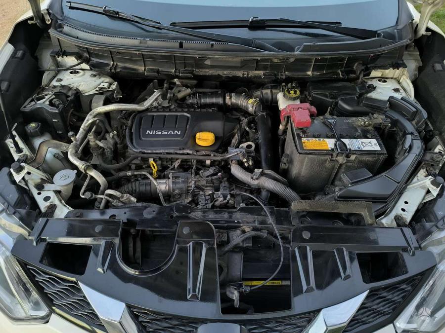 White Nissan X-Trail 2017 in Vilnius, with an engine capacity of 1.60 L and mileage of 141 thousand km for 11000 €, photo 11 on AUTOMOTO.COM.LV