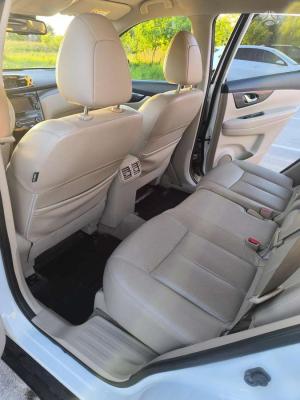 White Nissan X-Trail 2017 in Vilnius, with an engine capacity of 1.60 L and mileage of 141 thousand km for 11000 €, photo 22 on AUTOMOTO.COM.LV