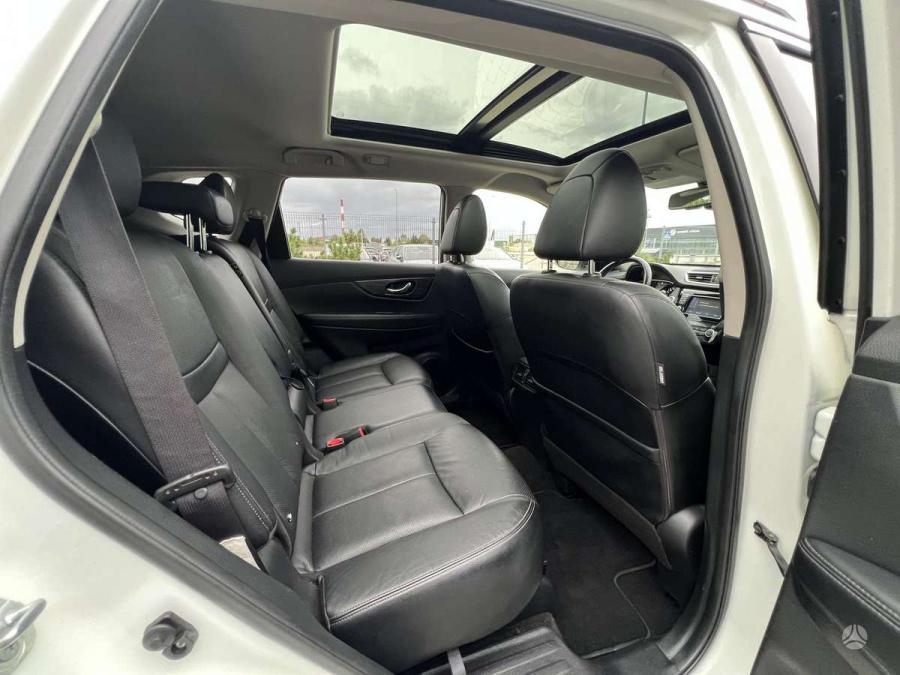 Balts Nissan X-Trail 2017 Šauļi, ar dzinēja tilpumu 2.00 L un nobraukumu 210 tūkst. km par 12500 €, foto 55 vietnē AUTOMOTO.COM.LV