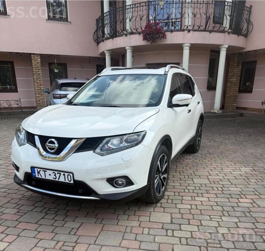 Balts Nissan X-Trail 2017 Rīga, ar dzinēja tilpumu 1.60 L un nobraukumu 144 tūkst. km par 13700 €, foto 1 vietnē AUTOMOTO.COM.LV