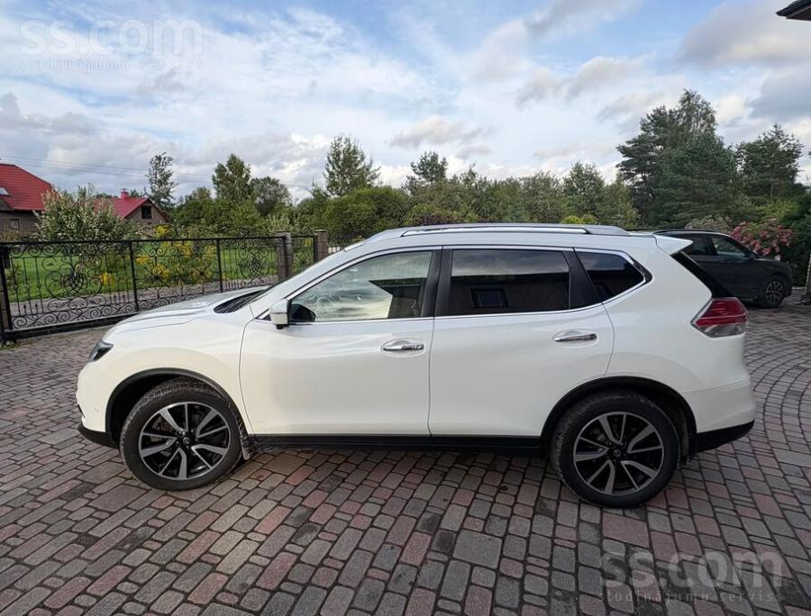 Balts Nissan X-Trail 2017 Rīga, ar dzinēja tilpumu 1.60 L un nobraukumu 144 tūkst. km par 13700 €, foto 7 vietnē AUTOMOTO.COM.LV