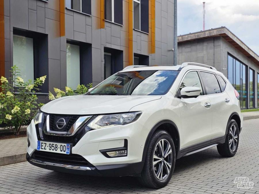 White Nissan X-Trail 2018 in Taurage, with an engine capacity of 1.60 L and mileage of 267 thousand km for 9900 €, photo 1 on AUTOMOTO.COM.LV