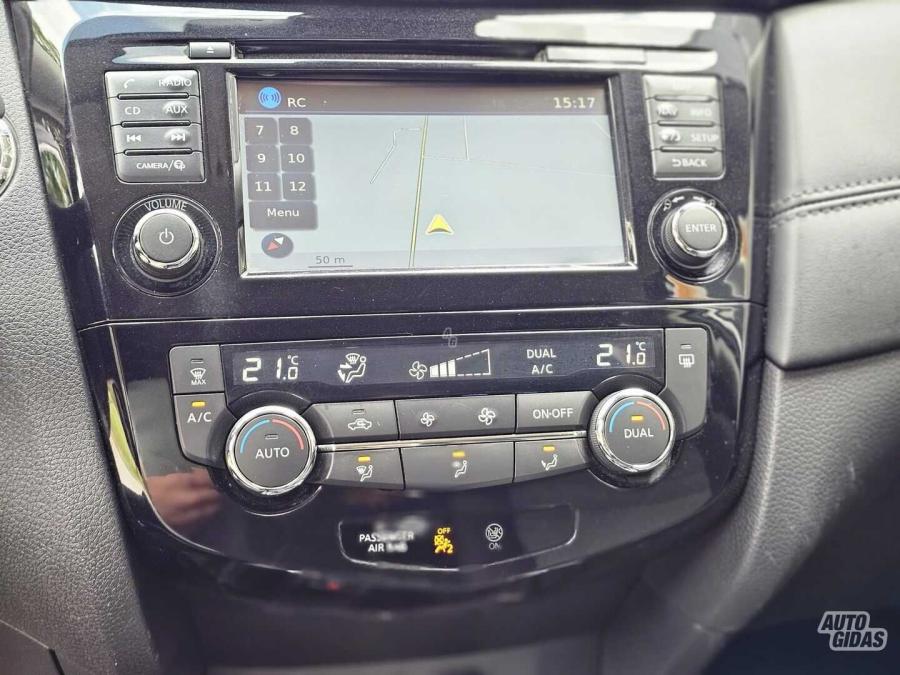 White Nissan X-Trail 2018 in Taurage, with an engine capacity of 1.60 L and mileage of 267 thousand km for 9900 €, photo 22 on AUTOMOTO.COM.LV