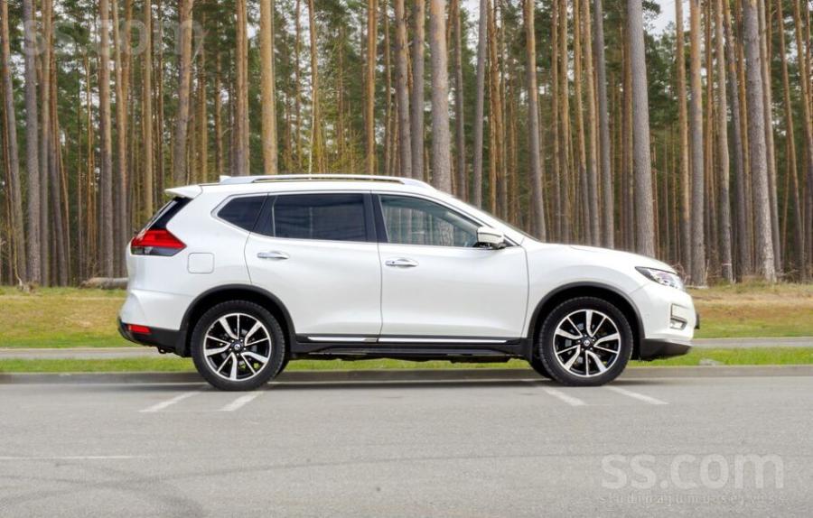 White Nissan X-Trail 2018 in Riga, with an engine capacity of 2.00 L and mileage of 116 thousand km for 16890 €, photo 9 on AUTOMOTO.COM.LV