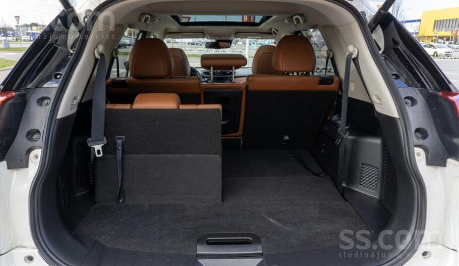 White Nissan X-Trail 2018 in Riga, with an engine capacity of 2.00 L and mileage of 116 thousand km for 16890 €, photo 32 on AUTOMOTO.COM.LV