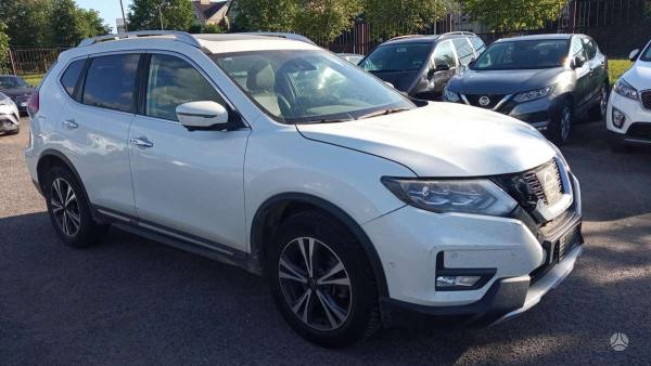 Balts Nissan X-Trail 2018 Panevēža, ar dzinēja tilpumu 2.00 L un nobraukumu 225 tūkst. km par 7999 €, foto 3 vietnē AUTOMOTO.COM.LV