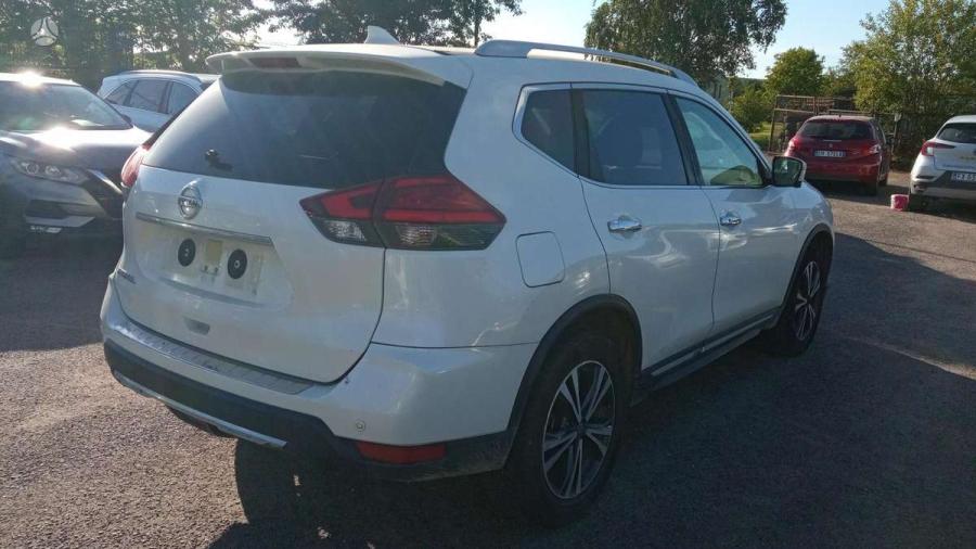 Balts Nissan X-Trail 2018 Panevēža, ar dzinēja tilpumu 2.00 L un nobraukumu 225 tūkst. km par 7999 €, foto 15 vietnē AUTOMOTO.COM.LV