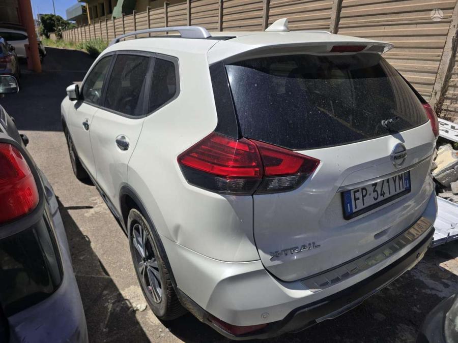 Balts Nissan X-Trail 2018 Panevēža, ar dzinēja tilpumu 2.00 L un nobraukumu 225 tūkst. km par 7999 €, foto 41 vietnē AUTOMOTO.COM.LV