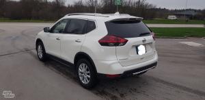 White Nissan X-Trail 2018 in Kretinga, with an engine capacity of 2.50 L and mileage of 91 thousand km for 11800 €, photo  on AUTOMOTO.COM.LV