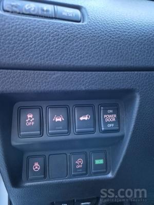 Balts Nissan X-Trail 2018 Rīga, ar dzinēja tilpumu 2.00 L un nobraukumu 250 tūkst. km par 13500 €, foto 9 vietnē AUTOMOTO.COM.LV