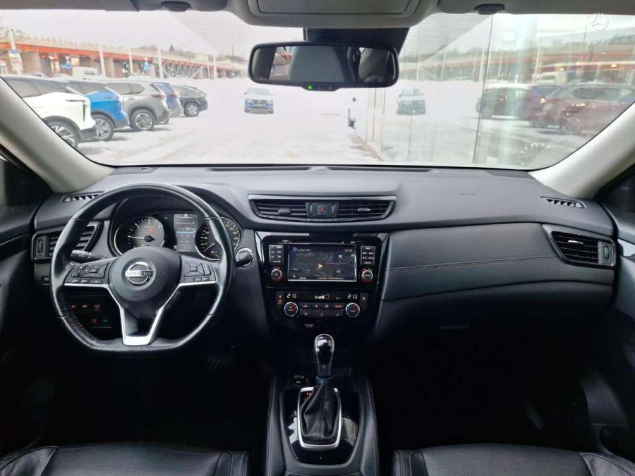 White Nissan X-Trail 2019 in Vilnius, with an engine capacity of 2.00 L and mileage of 109 thousand km for 17500 €, photo 14 on AUTOMOTO.COM.LV