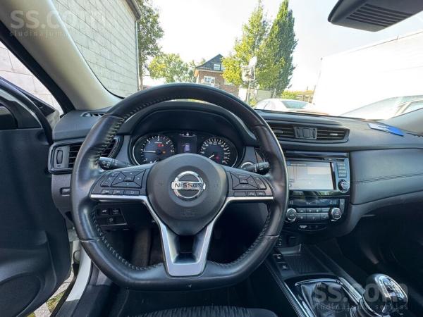 White Nissan X-Trail 2019 in Riga, with an engine capacity of 1.60 L and mileage of 0 thousand km for 11990 €, photo 8 on AUTOMOTO.COM.LV