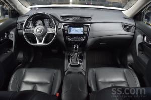 White Nissan X-Trail 2019 in Riga, with an engine capacity of 2.00 L and mileage of 146 thousand km for 15900 €, photo 5 on AUTOMOTO.COM.LV