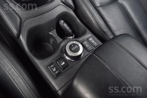 White Nissan X-Trail 2019 in Riga, with an engine capacity of 2.00 L and mileage of 146 thousand km for 15900 €, photo 6 on AUTOMOTO.COM.LV