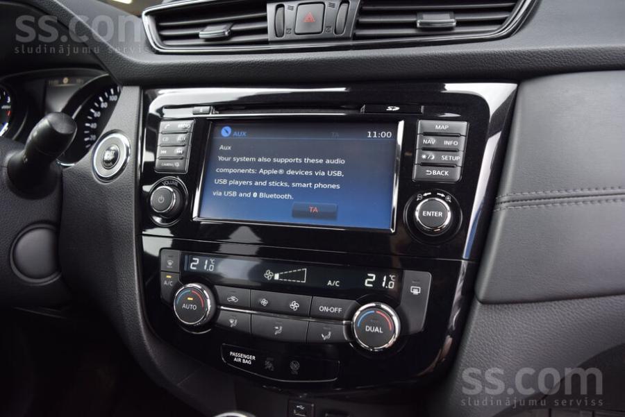 White Nissan X-Trail 2019 in Riga, with an engine capacity of 2.00 L and mileage of 146 thousand km for 15900 €, photo 9 on AUTOMOTO.COM.LV