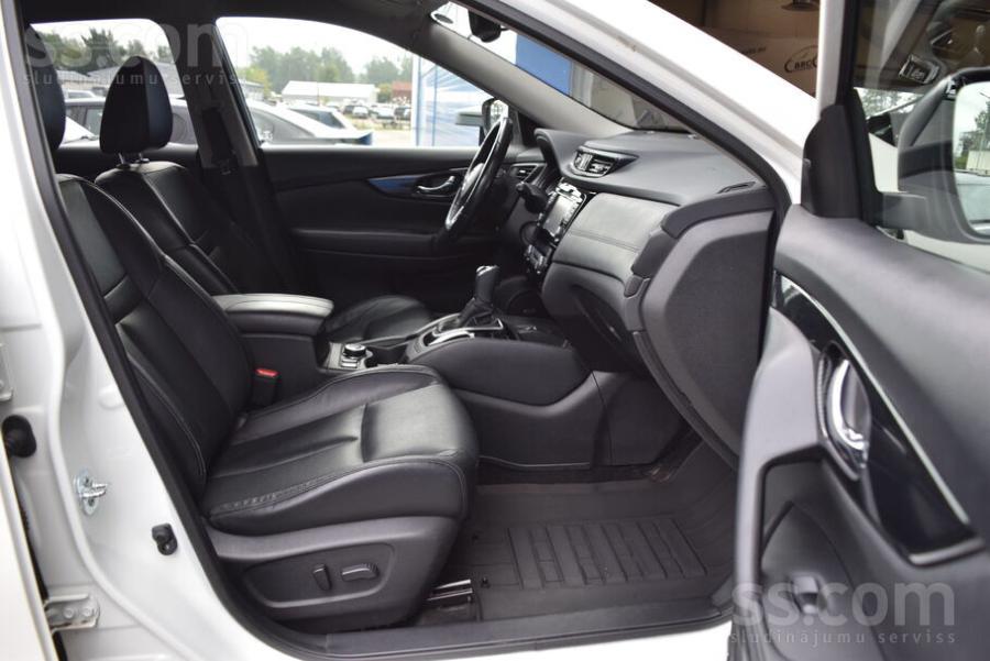 White Nissan X-Trail 2019 in Riga, with an engine capacity of 2.00 L and mileage of 146 thousand km for 15900 €, photo 13 on AUTOMOTO.COM.LV