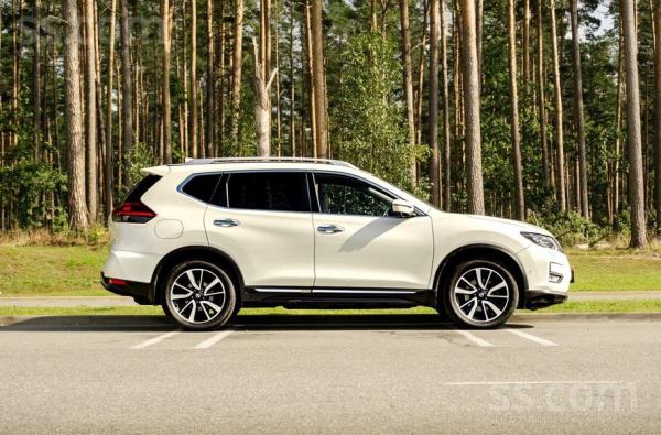Balts Nissan X-Trail 2020 Rīga, ar dzinēja tilpumu 1.80 L un nobraukumu 100 tūkst. km par 15890 €, foto 8 vietnē AUTOMOTO.COM.LV