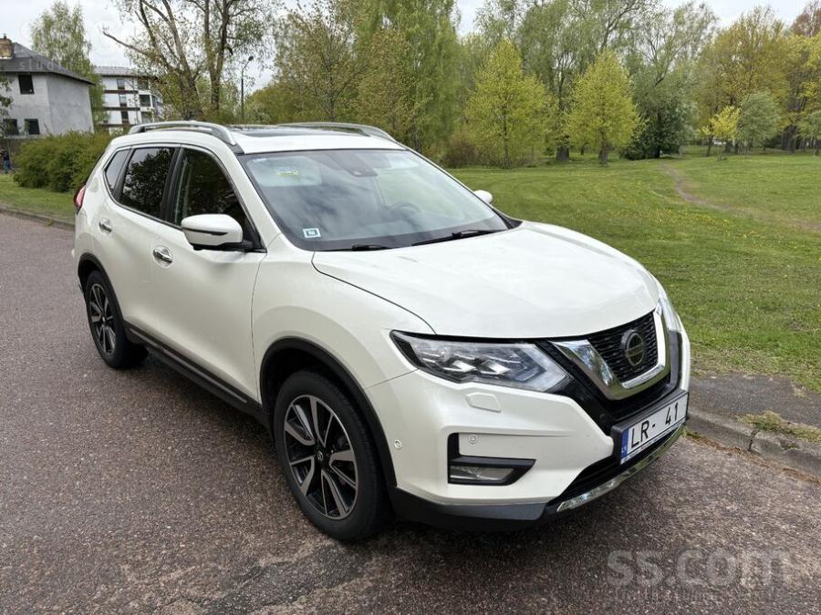 Balts Nissan X-Trail 2020 Rīga, ar dzinēja tilpumu 1.30 L un nobraukumu 54 tūkst. km par 18990 €, foto 1 vietnē AUTOMOTO.COM.LV