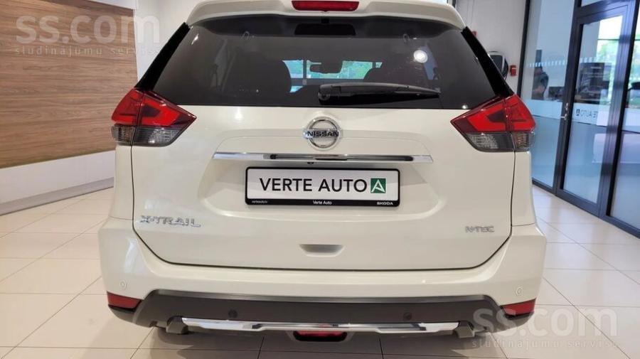 White Nissan X-Trail 2020 in Riga, with an engine capacity of 1.30 L and mileage of 146 thousand km for 15990 €, photo 6 on AUTOMOTO.COM.LV