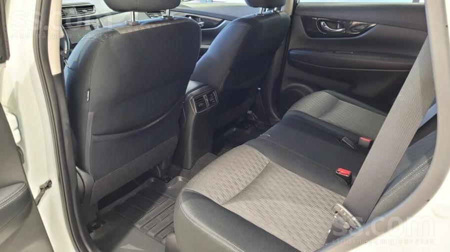 White Nissan X-Trail 2020 in Riga, with an engine capacity of 1.30 L and mileage of 146 thousand km for 15990 €, photo 16 on AUTOMOTO.COM.LV