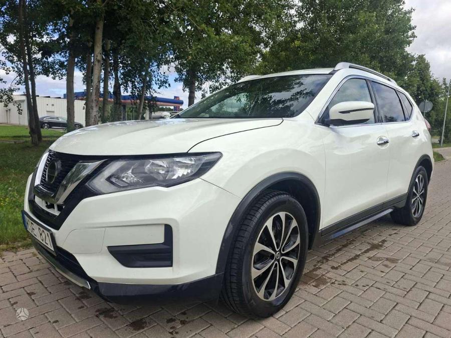 White Nissan X-Trail 2020 in Radviliskis, with an engine capacity of 2.49 L and mileage of 171 thousand km for 12000 €, photo 1 on AUTOMOTO.COM.LV