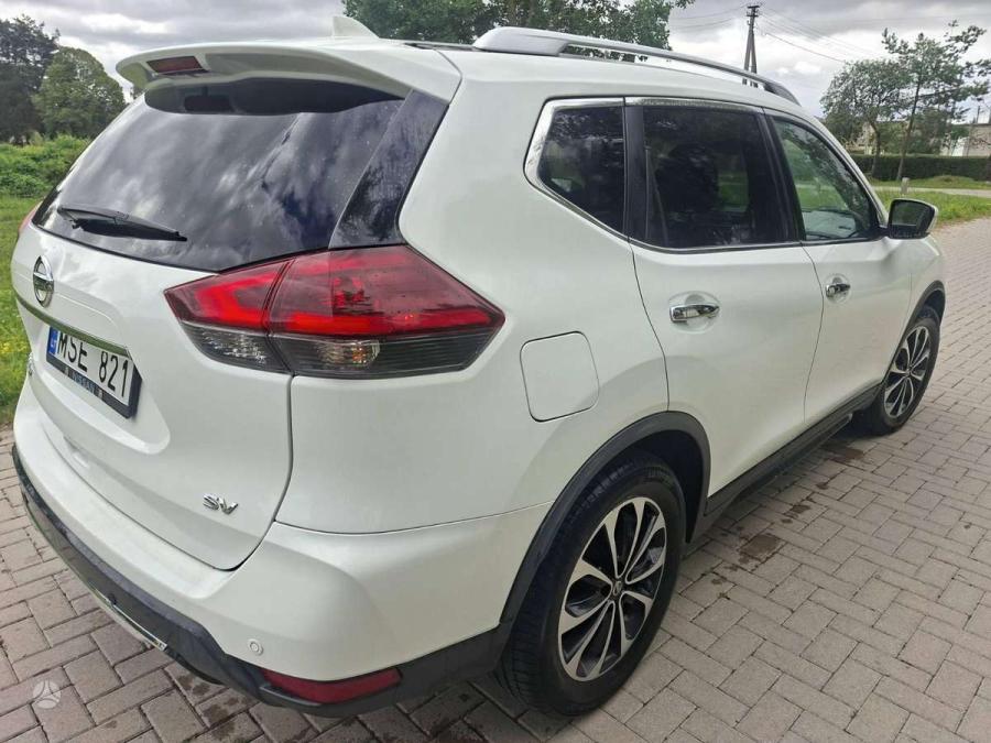 White Nissan X-Trail 2020 in Radviliskis, with an engine capacity of 2.49 L and mileage of 171 thousand km for 12000 €, photo 9 on AUTOMOTO.COM.LV