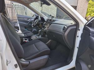 White Nissan X-Trail 2020 in Radviliskis, with an engine capacity of 2.49 L and mileage of 171 thousand km for 12000 €, photo 15 on AUTOMOTO.COM.LV