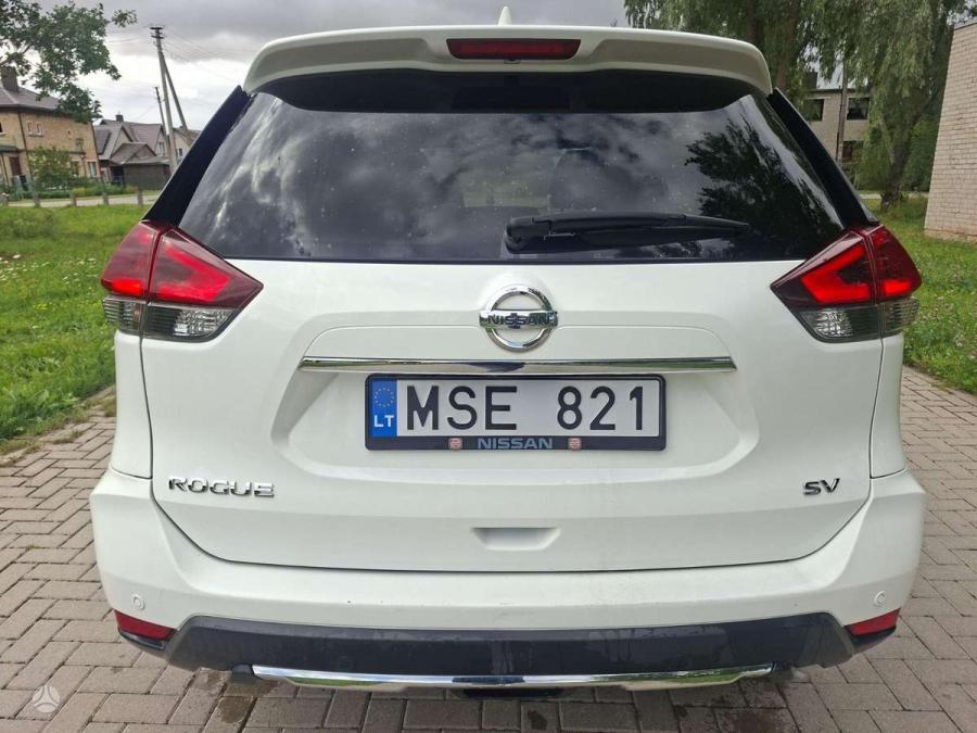 Белый Ниссан ИксТрейл 2020 в Радвилишкис, объемом двигателя 2.49 л и пробегом 171 тыс. км за 12000 €, фото 11 на AUTOMOTO.COM.LV