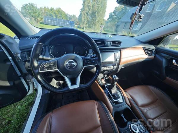 Balts Nissan X-Trail 2021 Tallina, ar dzinēja tilpumu 1.80 L un nobraukumu 75 tūkst. km par 22000 €, foto 7 vietnē AUTOMOTO.COM.LV