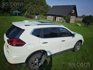 White Nissan X-Trail 2021 in Tallinn, with an engine capacity of 1.80 L and mileage of 75 thousand km for 22000 €, photo 13 on AUTOMOTO.COM.LV