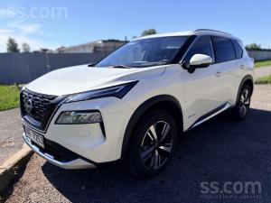 Balts Nissan X-Trail 2023 Rīga, ar dzinēja tilpumu 1.50 L un nobraukumu 41 tūkst. km par 33300 €, foto 4 vietnē AUTOMOTO.COM.LV