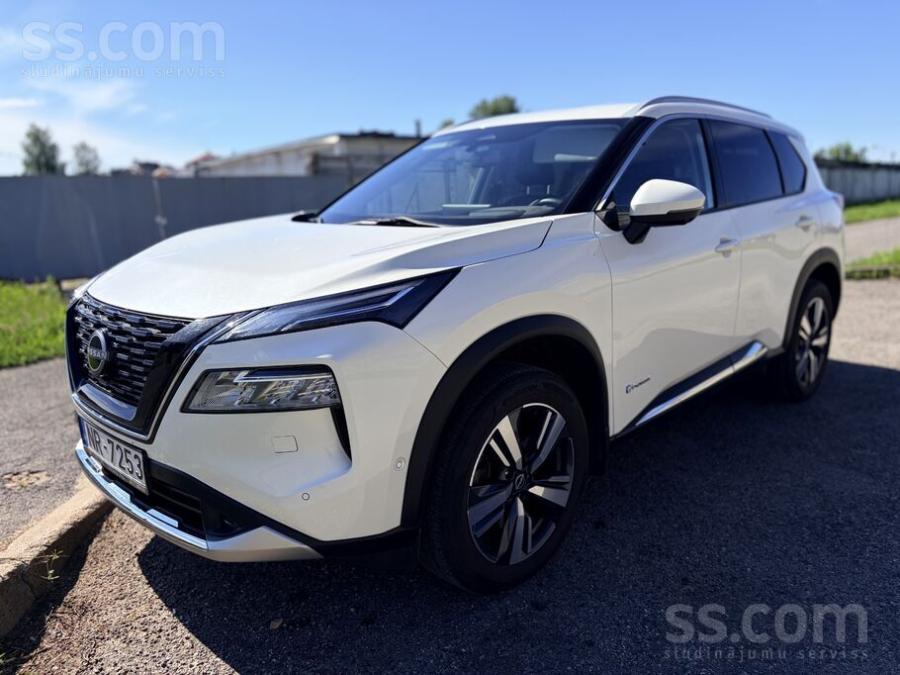 Balts Nissan X-Trail 2023 Rīga, ar dzinēja tilpumu 1.50 L un nobraukumu 41 tūkst. km par 33300 €, foto 4 vietnē AUTOMOTO.COM.LV